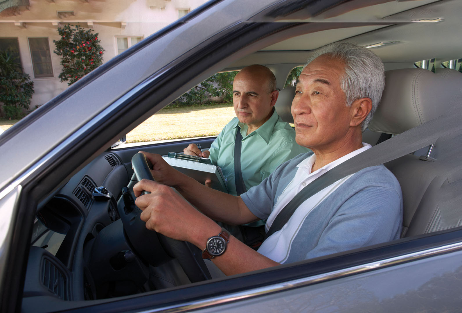 Programs to sharpen your driving skills - Harvard Health
